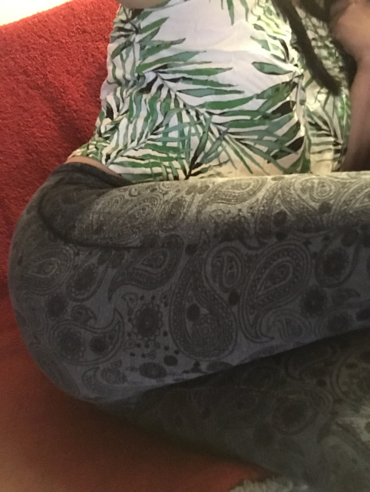I M With New Clothing 17 Pics Xhamster