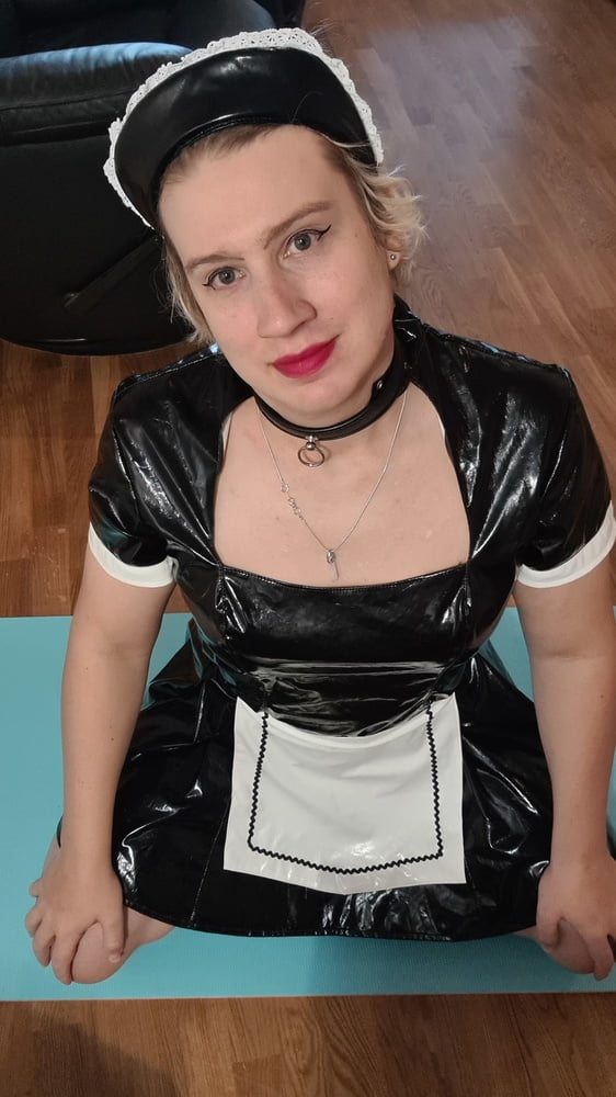 Me In A Maid Outfit 15 Pics Xhamster
